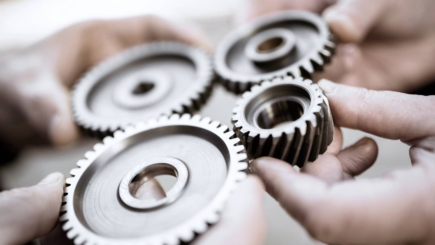 getsmarter_blog_header-banner_what_is_operations_management ...