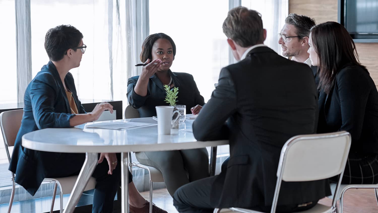 Strategies for Closing a Deal in Negotiation | GetSmarter Blog